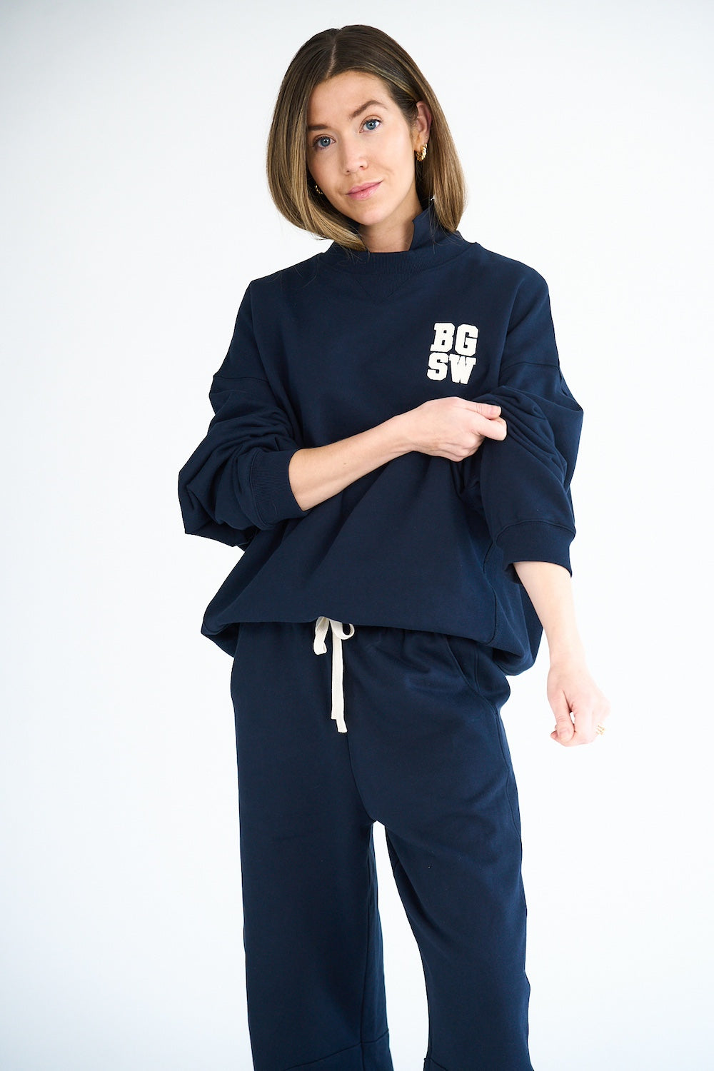 Social Sweatshirt – Byrdie Golf Social Wear